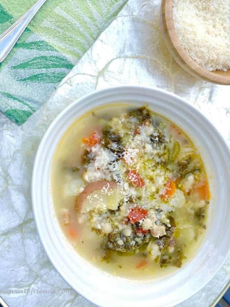 Italian Vegetable Soup (Minestre di Verdure) - Great Eight Friends