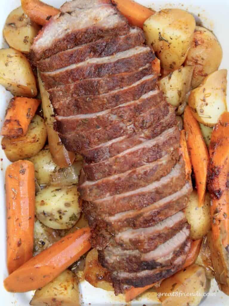 Slow Cooker Tri-Tip Roast and Veggies - Great Eight Friends