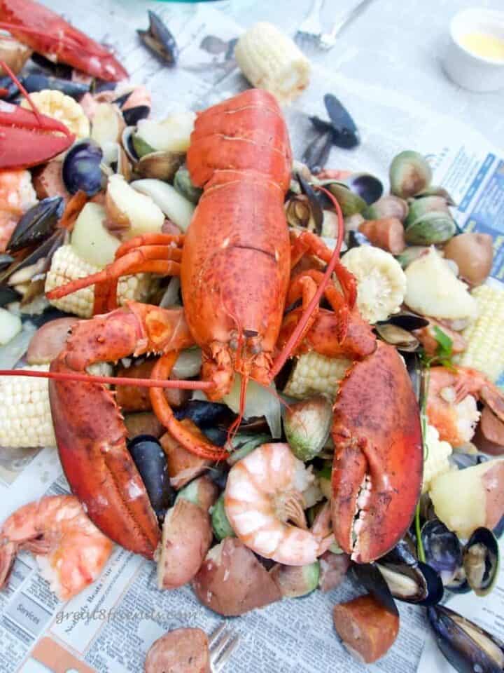 Easy Recipe for a Clambake on the Grill - Great Eight Friends