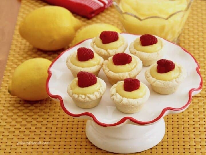 Easy Mini Lemon Tarts - Great Eight Friends