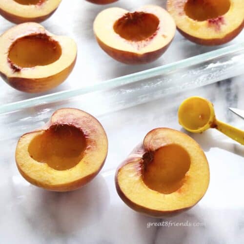 Baked Stuffed Peaches with Mascarpone Recipe - Great Eight Friends