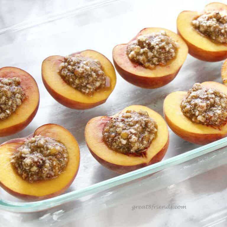 Baked Stuffed Peaches with Mascarpone Recipe - Great Eight Friends