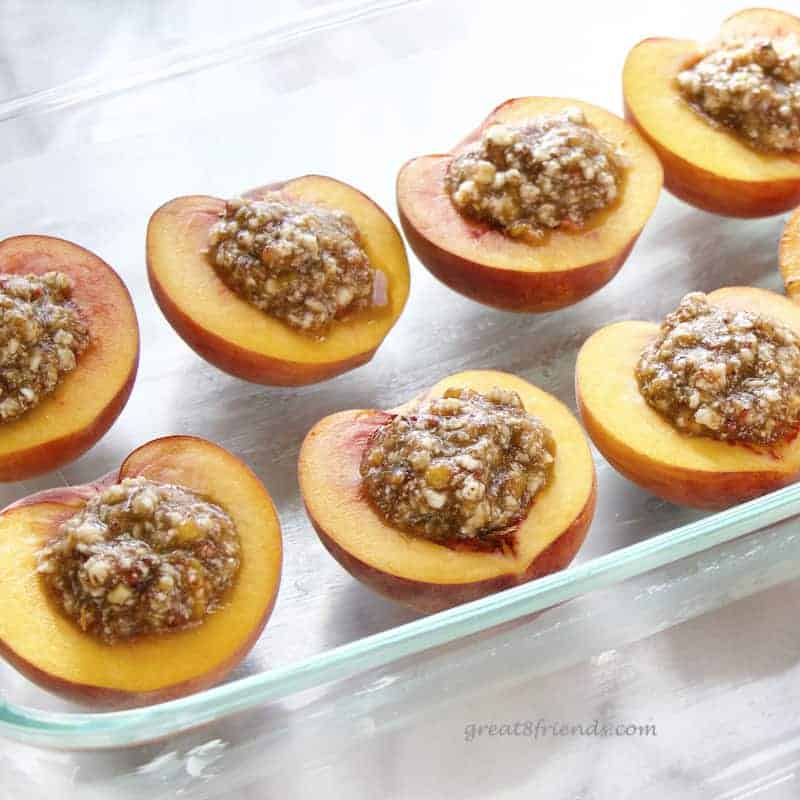 Baked Stuffed Peaches with Mascarpone Recipe - Great Eight Friends