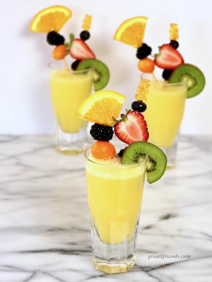 My Simple Mimosa Recipe - Great Eight Friends